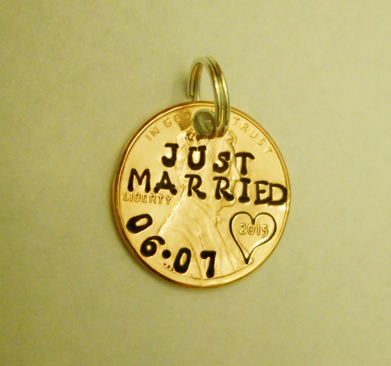 JUST MARRIED Penny Pendant Keychain Charm: 2022 Wedding Gift - Etsy