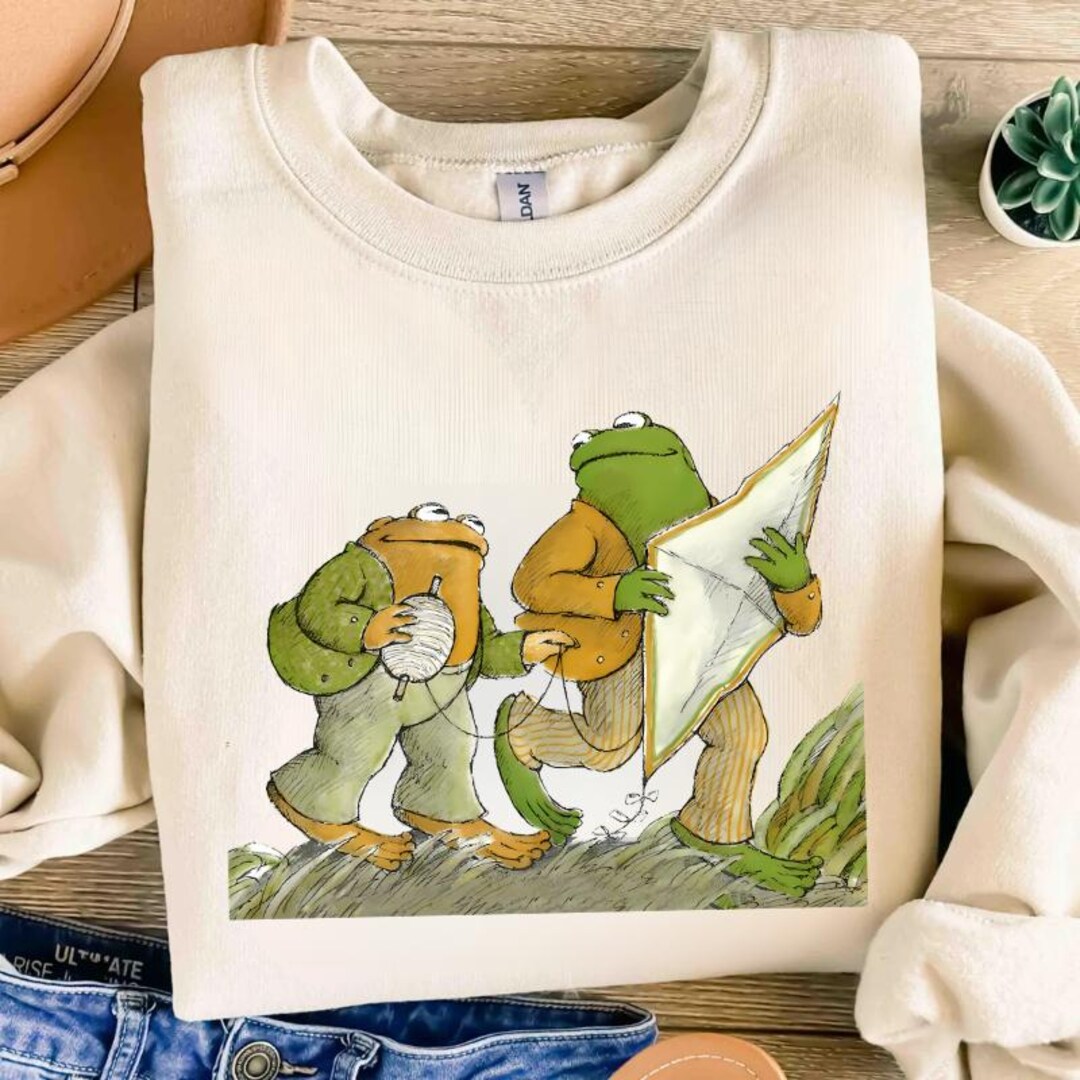Frog and Toad Literature PNG: Vintage Book Lover Design (digital ...