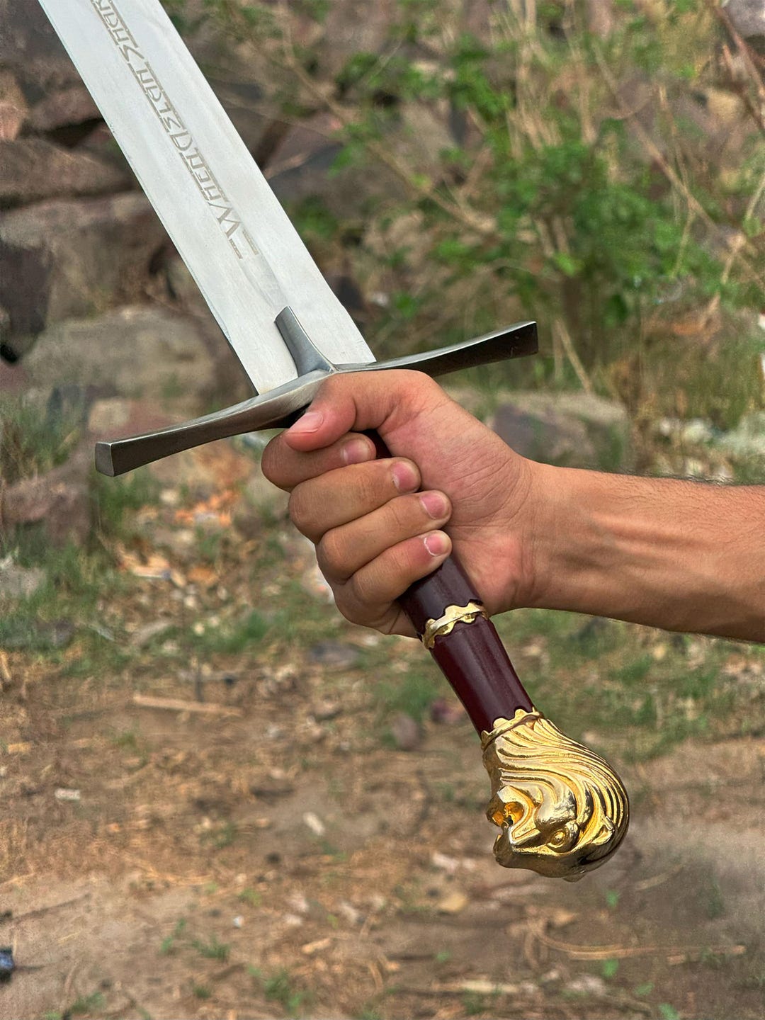 The Chronicles of Narnia - Peter's Sword Replica | Cosplay Prop ...