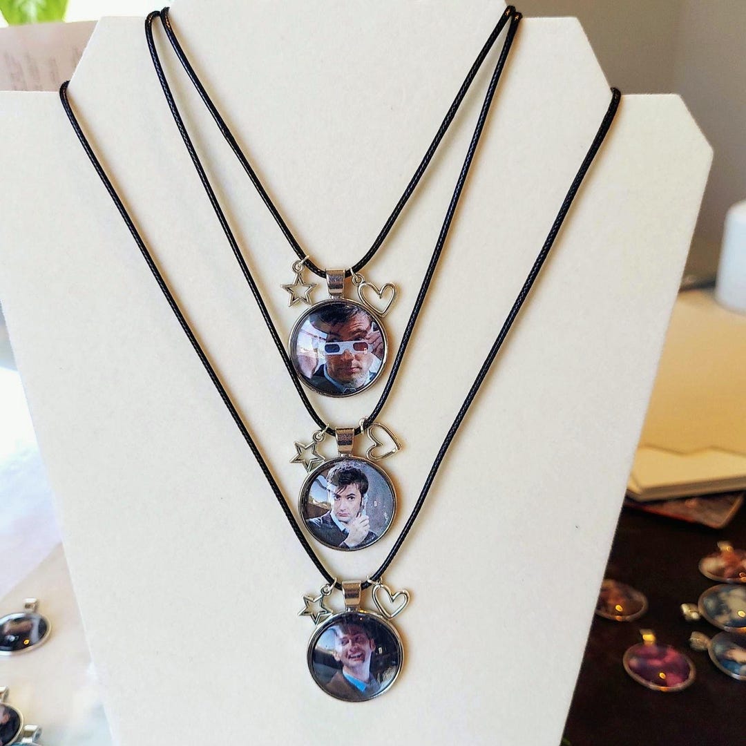 Tenth Doctor Who David Tennant Pendant Necklace - Tardis - BBC ...
