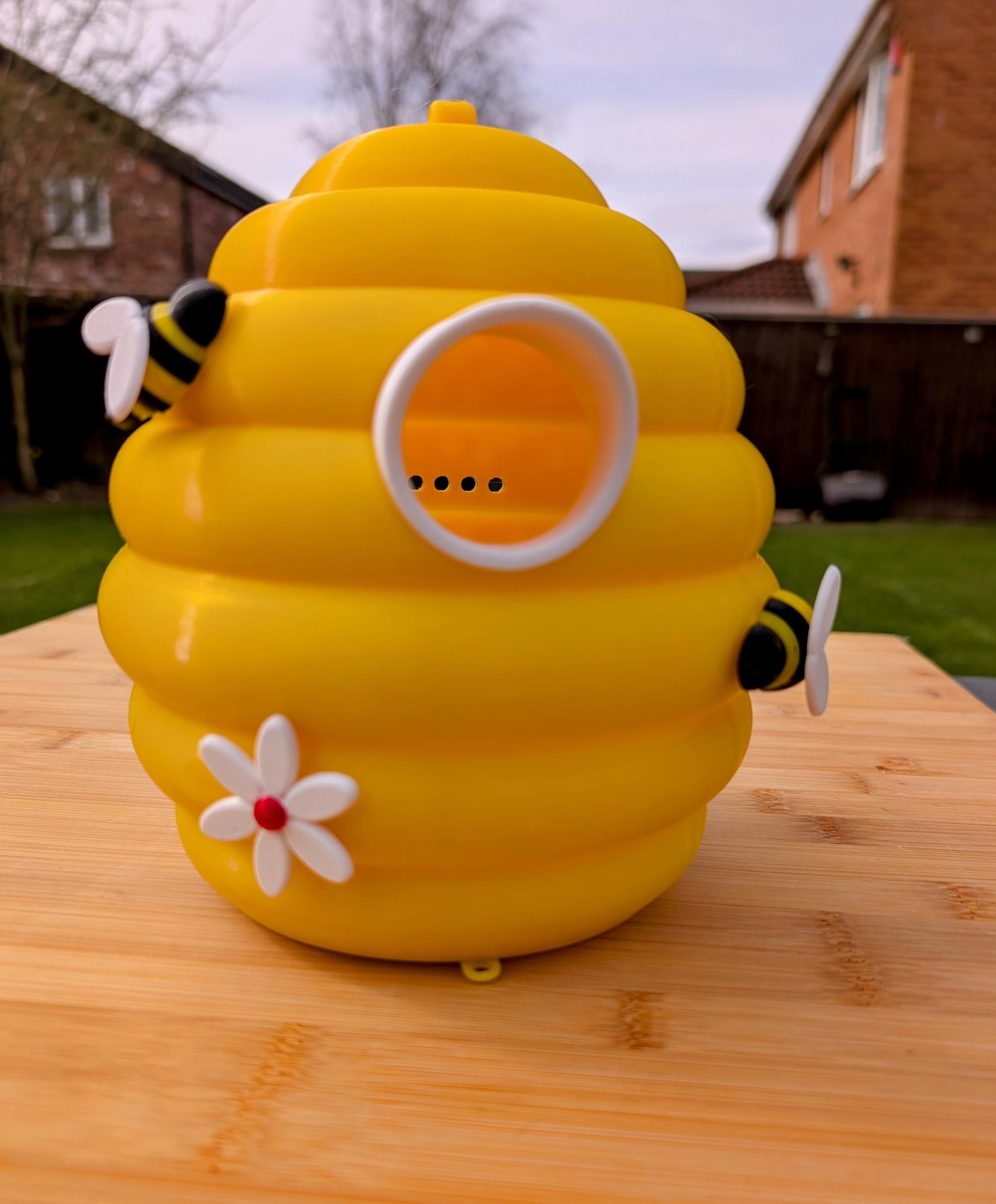 3D Printed Beehive Birdhouse - Etsy