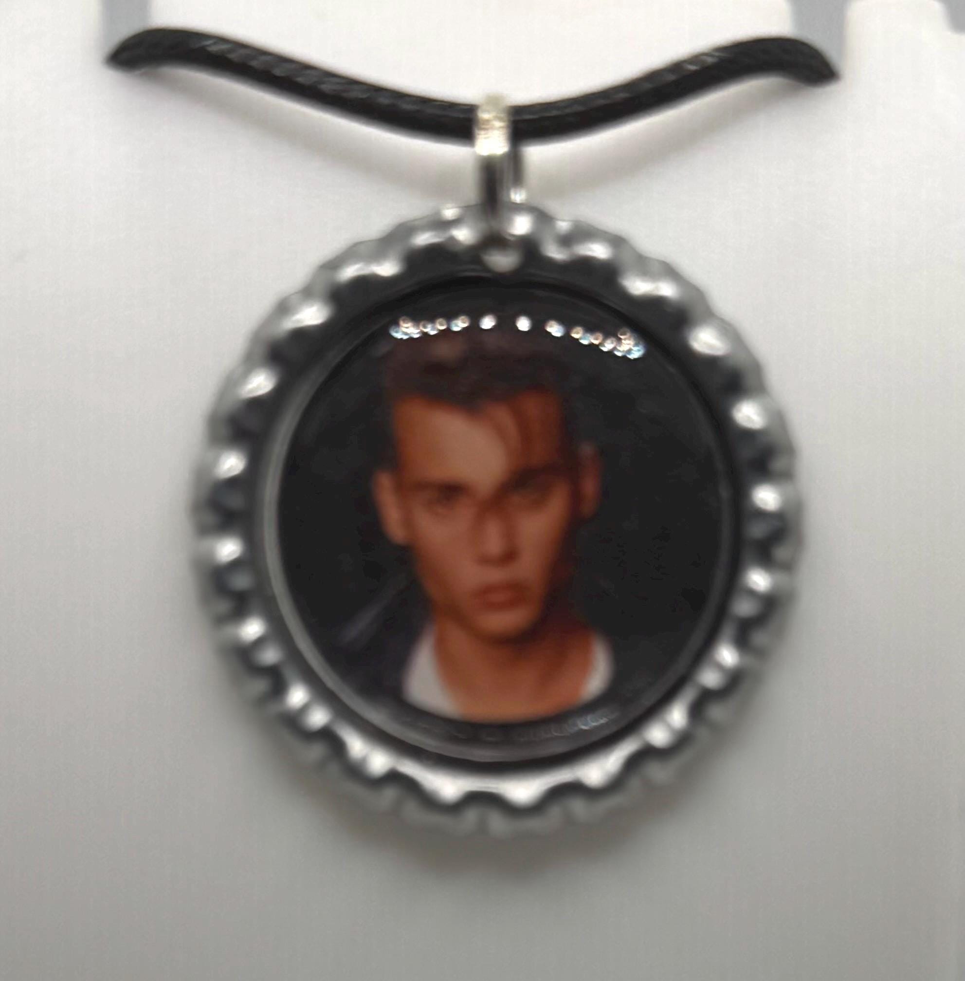 Johnny Depp Necklace - Etsy Johnny Depp Necklace - Etsy