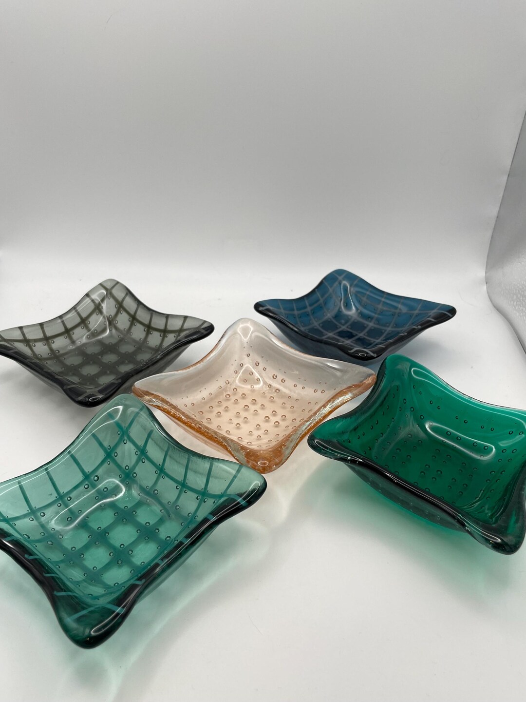 Handmade Fused Glass Trinket Dish: Grid Pattern Strategic Bubble Design ...