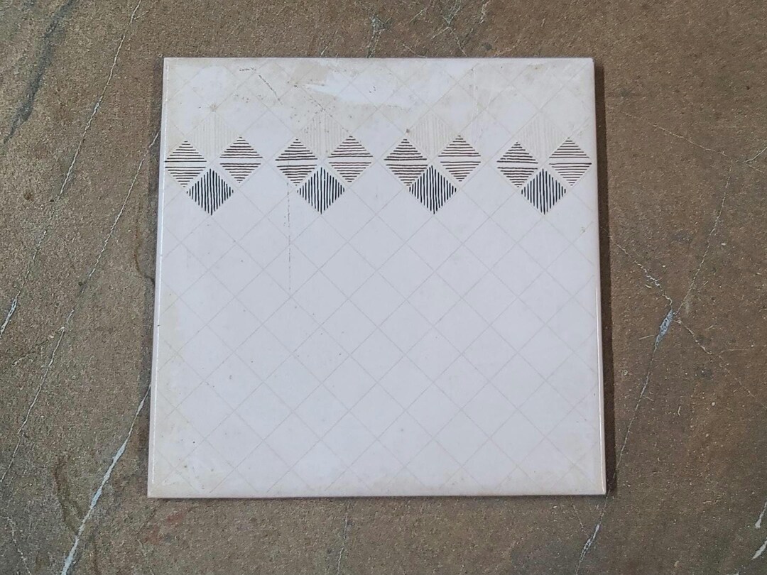Vintage Geometric Tile: 1980s Kitchen Bathroom Decor (6x6 In) - Etsy