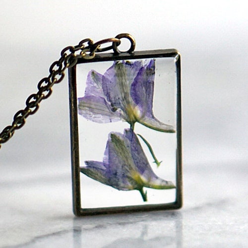 Pressed Heather Dainty Necklace Flowers in Resin Botanical | Etsy