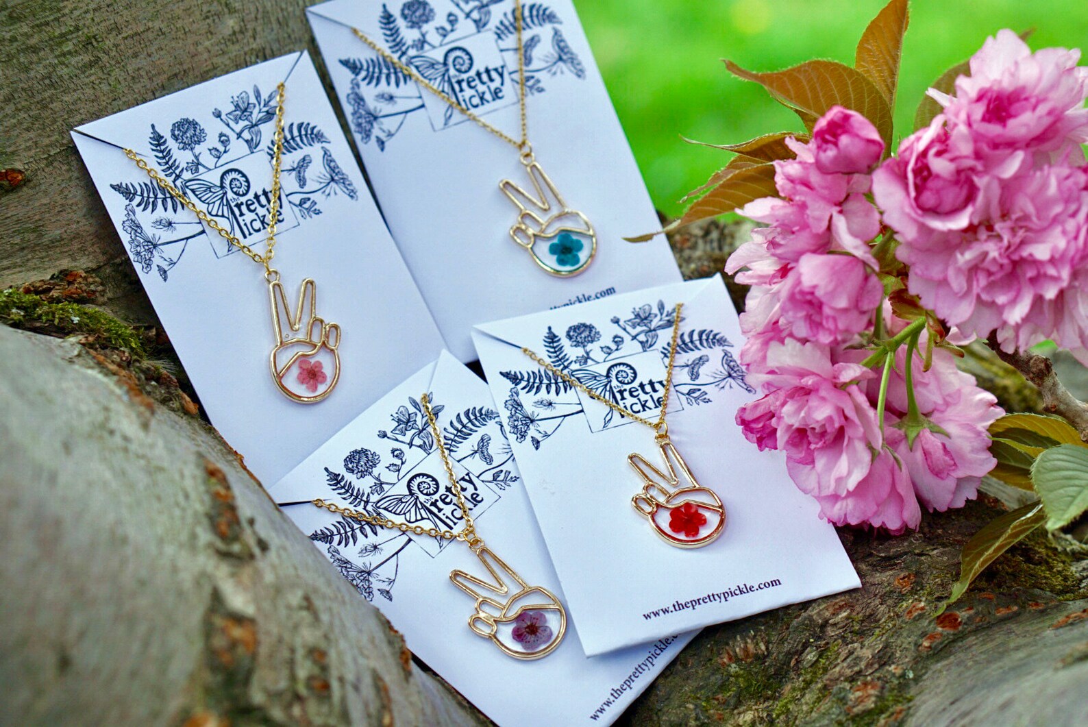 Peace Sign Flower Necklace Gold Peace Sign Pendant Peace - Etsy