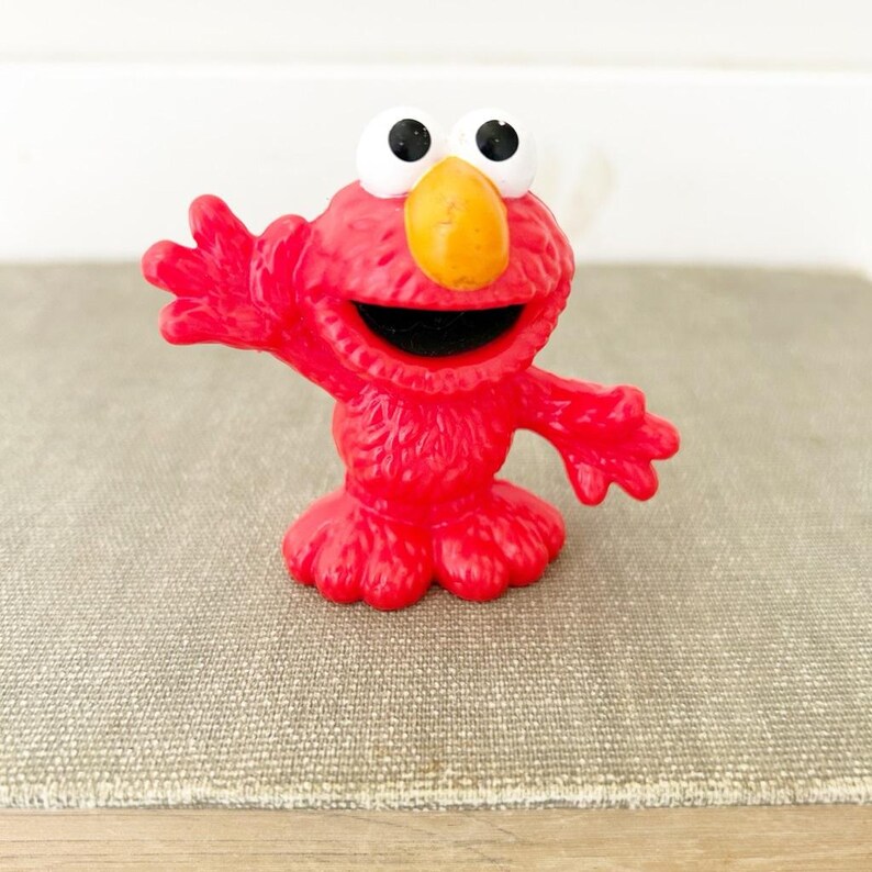 Retro Throwback Sesame Street Toy Figures Elmo, Cookie Monster, Oscar ...