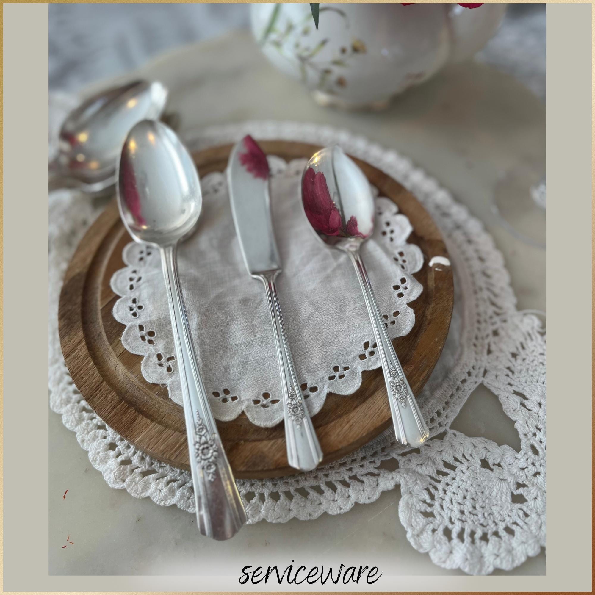 Vintage 1940 Desire WM Rogers-silver Plate Flatware Set, Service for 8 ...