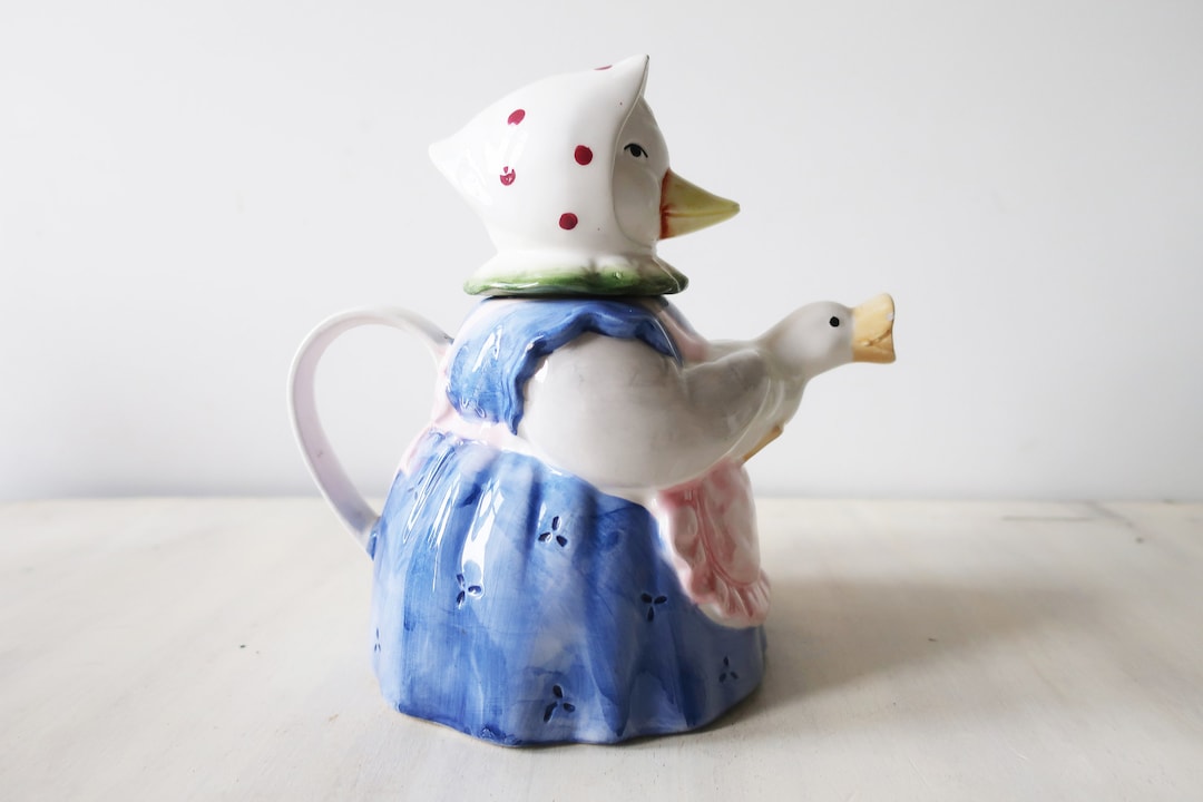 Vintage Otagiri Mother Goose Teapot - Etsy