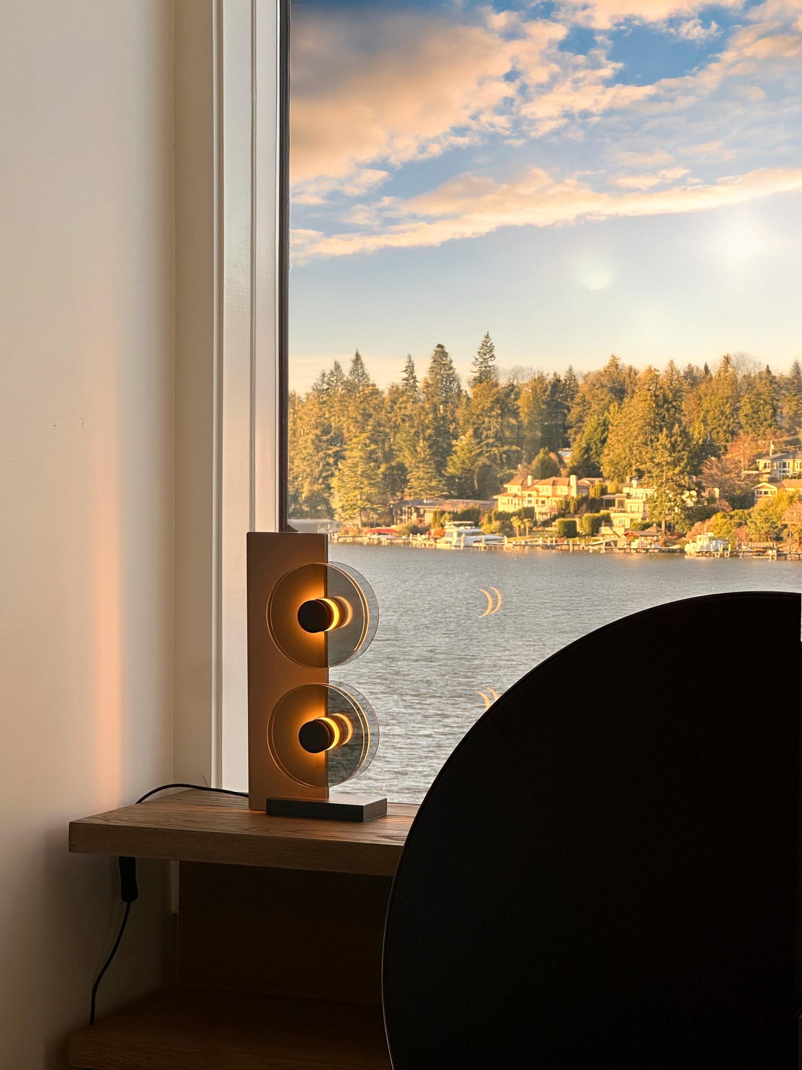 Modern LED Table Lamp With Warm Light - Minimalist Desk Light，bedroom ...