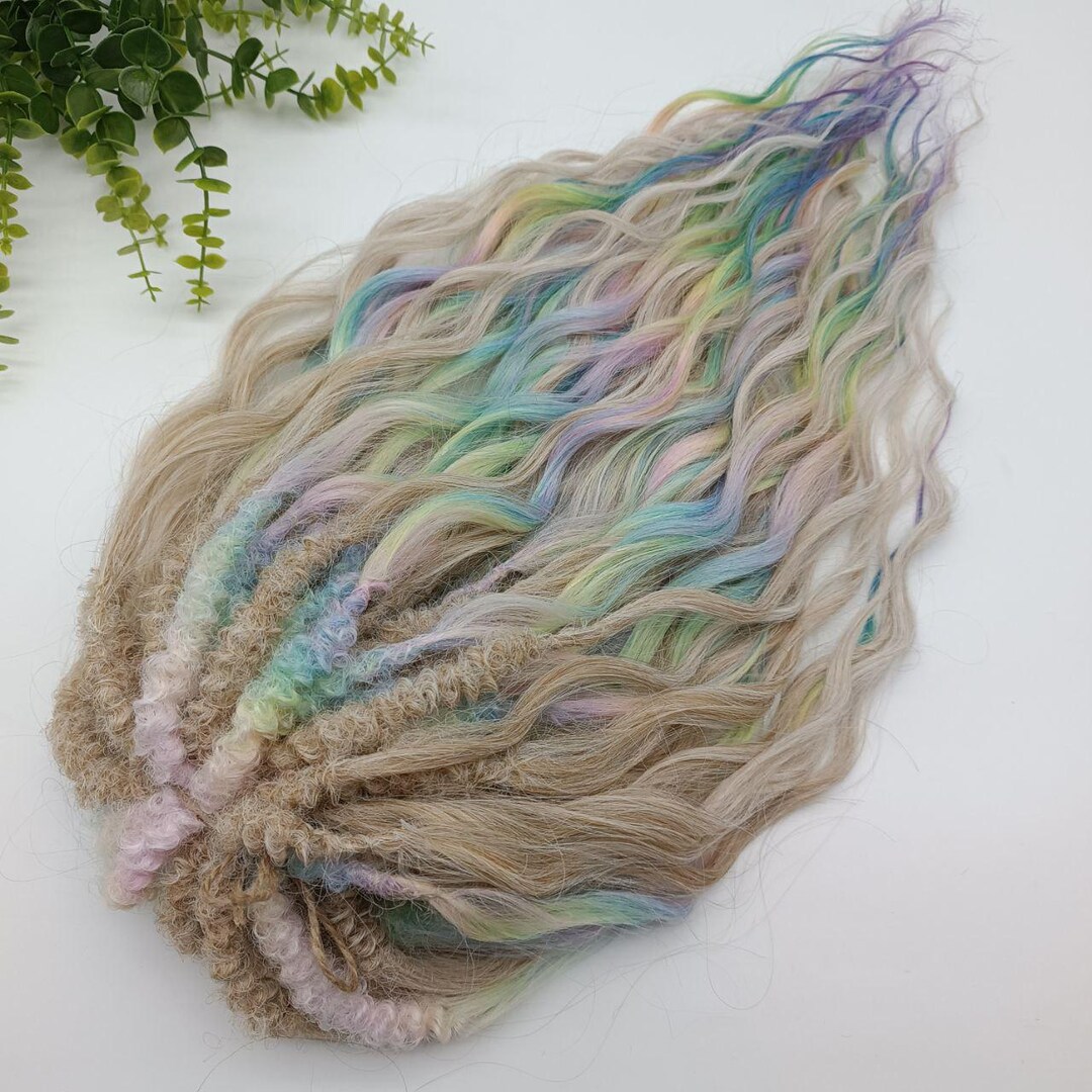 Multi-colored Ombre DE Dreadlocks. Curly Female Dreads Extensions ...