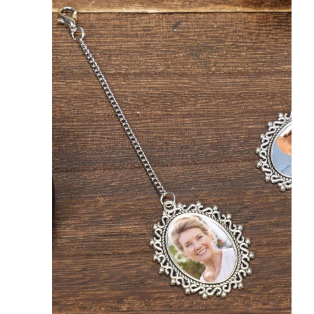 Graduation Custom Tassel Photo Charm, in Memory of Unique Graduation ...
