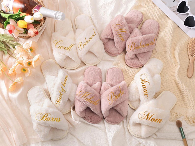 Personalized Fluffy Slippers, Custom Bridal Party Gifts - Etsy