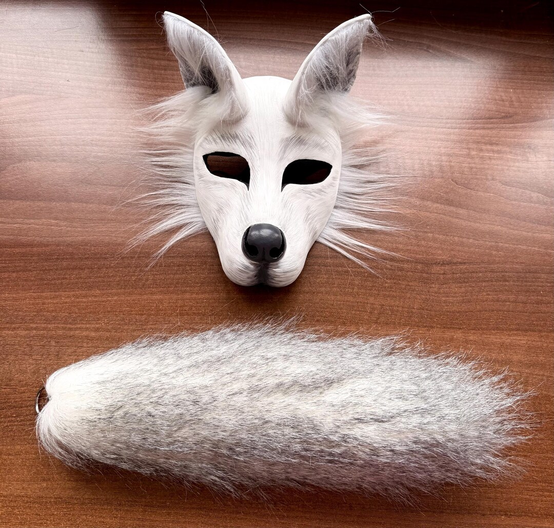 Realistic Wolf Mask and Faux Fur Tail: Handmade for Therians, Cosplay ...