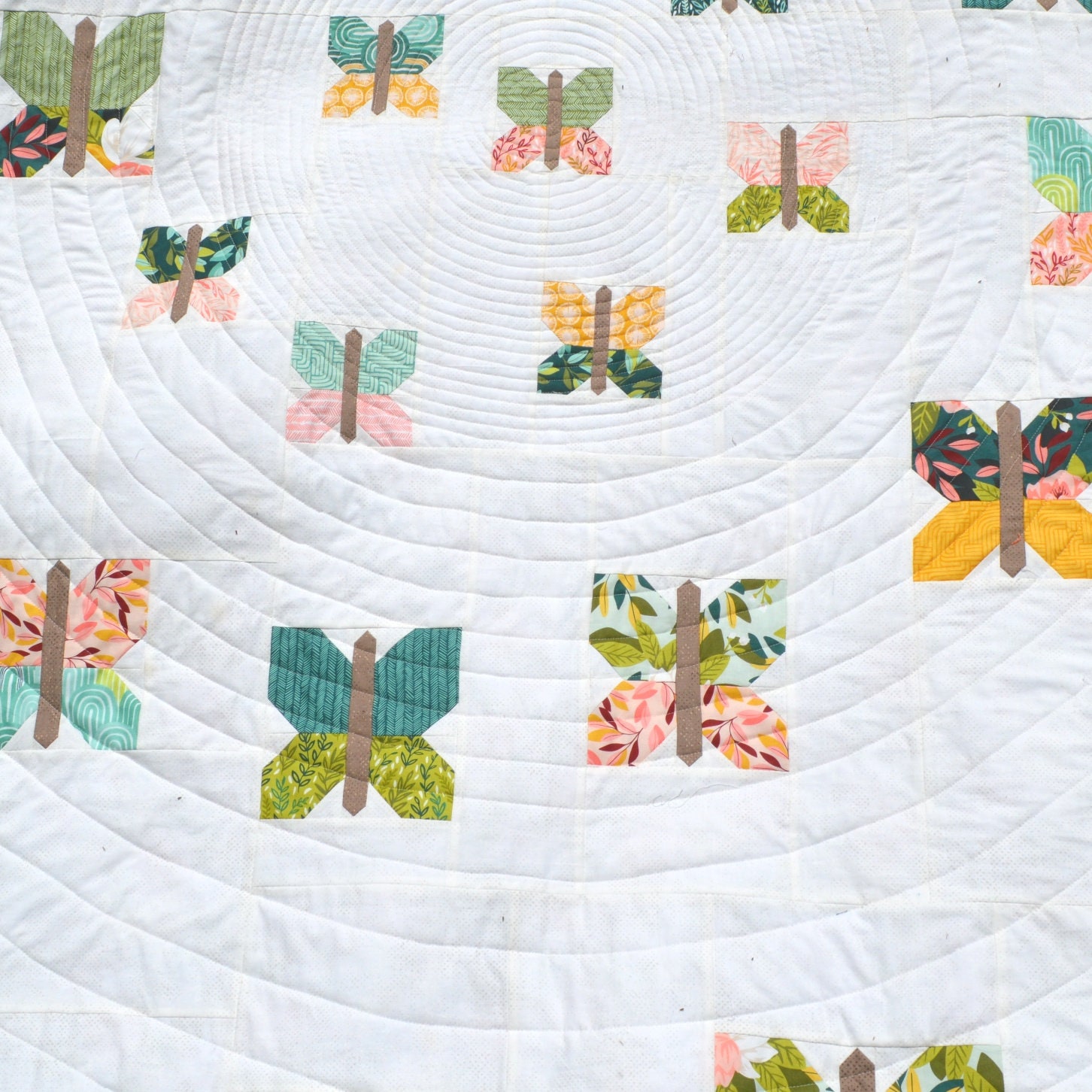 Butterfly Whirl -PDF Quilt Pattern - Layer Cake Friendly - 84" Square ...