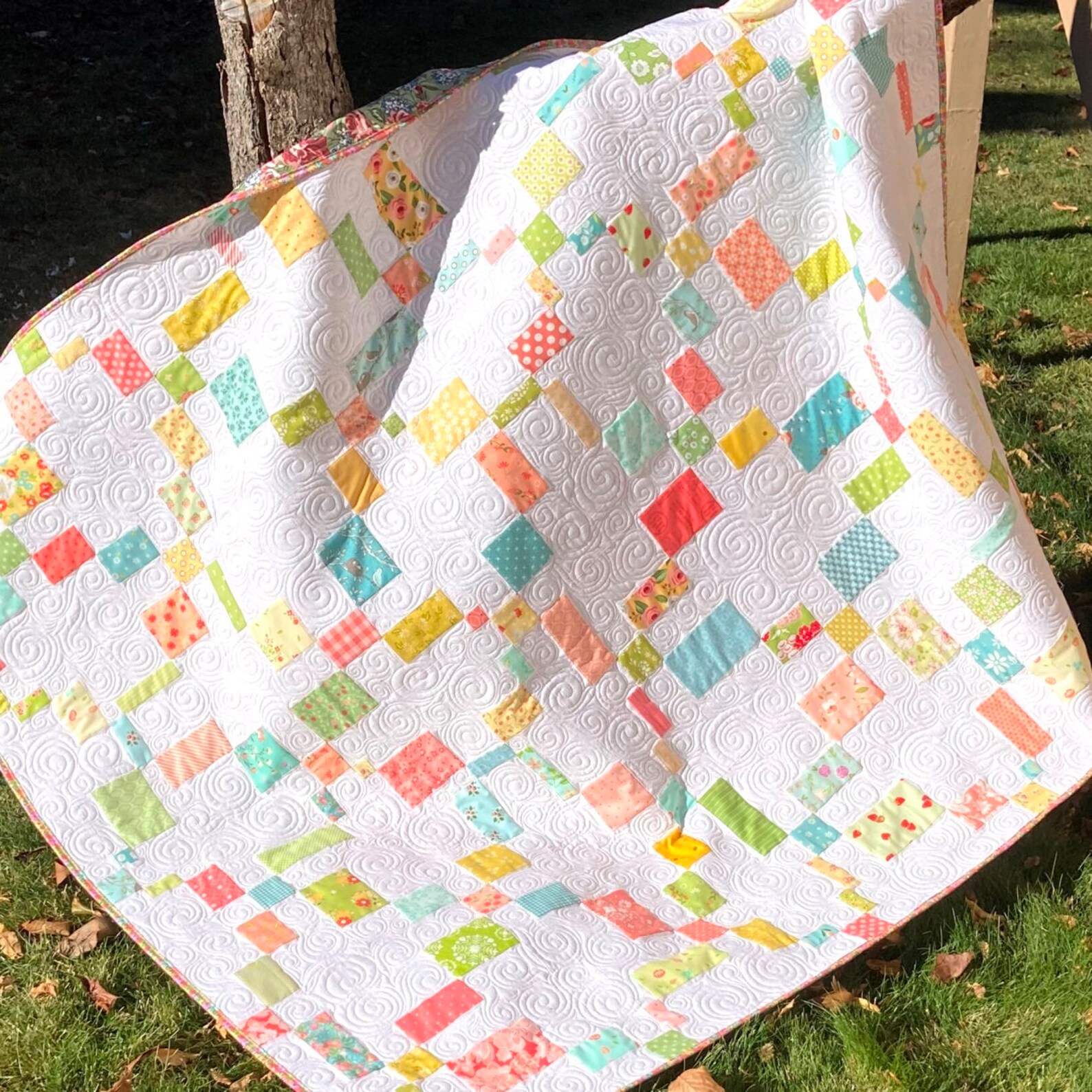 Dizzy Days Irish Chain - PDF Quilt Pattern - Scrap or Layer Cake ...