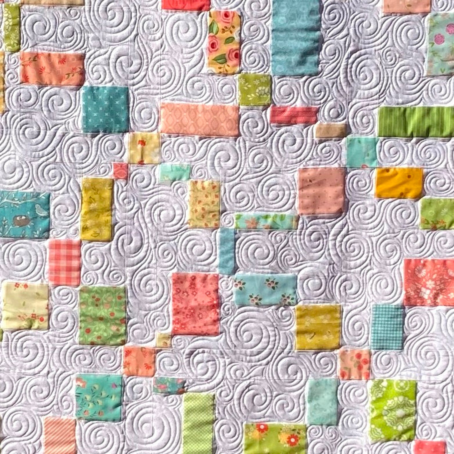 Dizzy Days Irish Chain - PDF Quilt Pattern - Scrap or Layer Cake ...