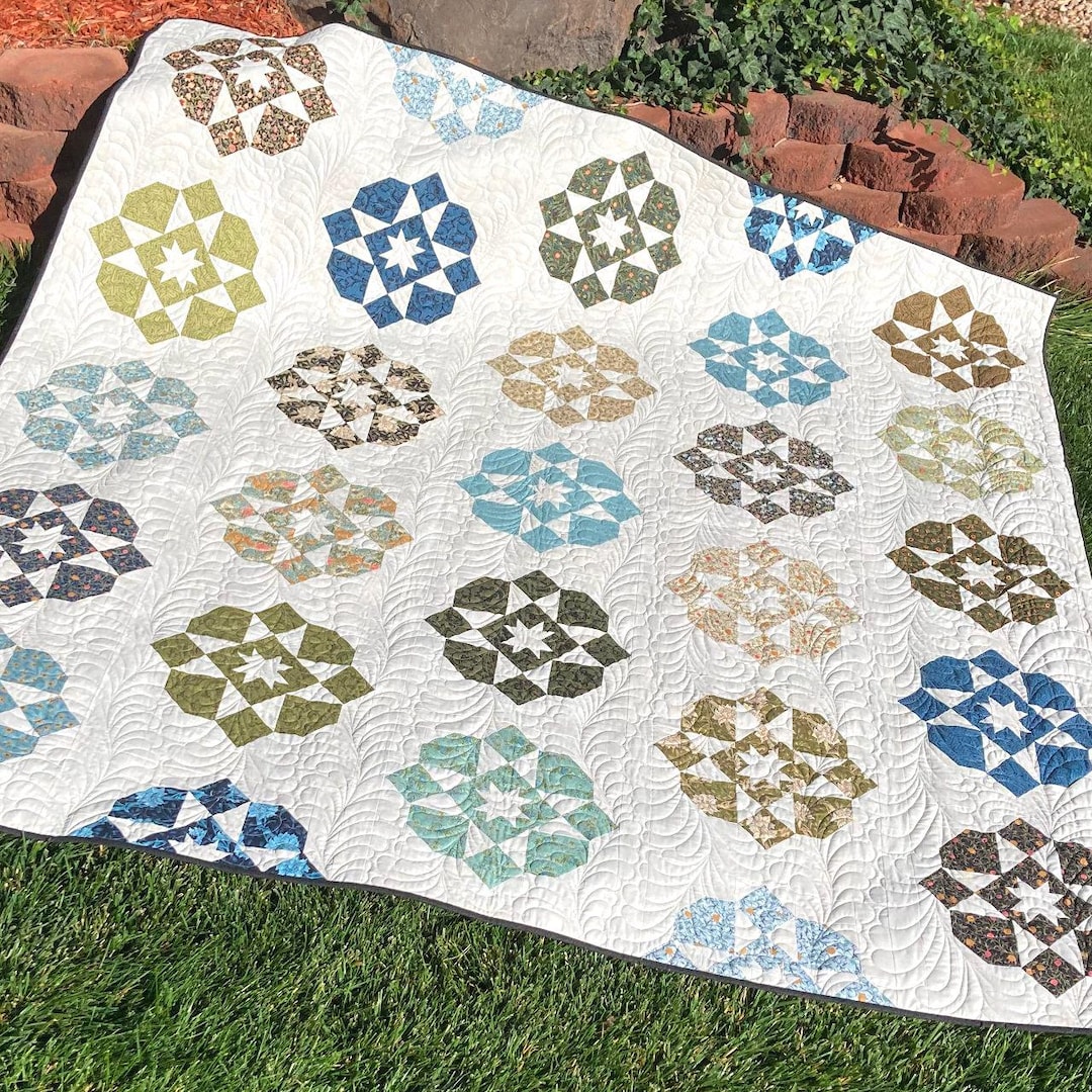 Andromeda - PDF Quilt Pattern - Fat Quarter Friendly in 5 Size Options ...