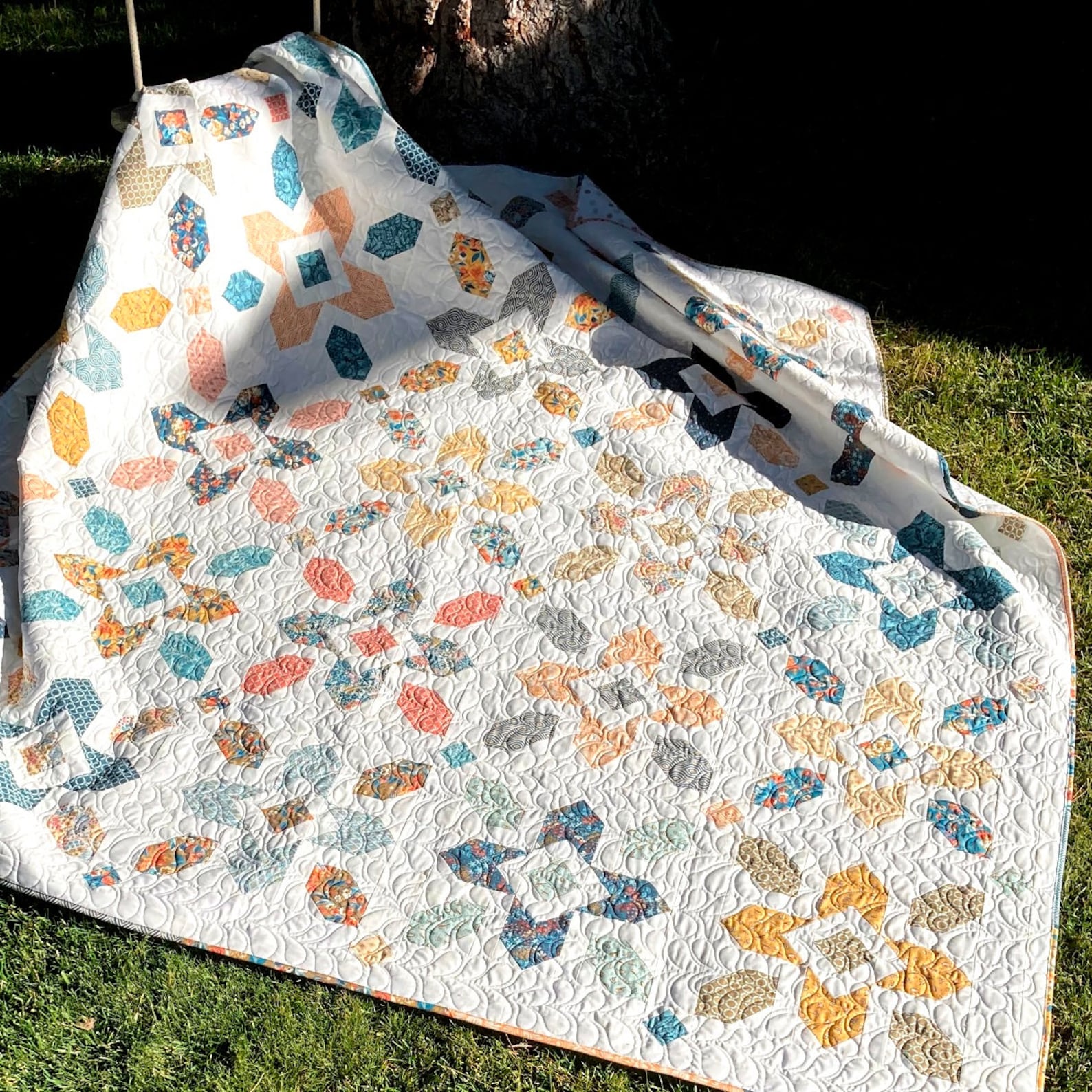 Crossing Paths PAPER Quilt Pattern Fat Quarter Friendly in 5 Size ...