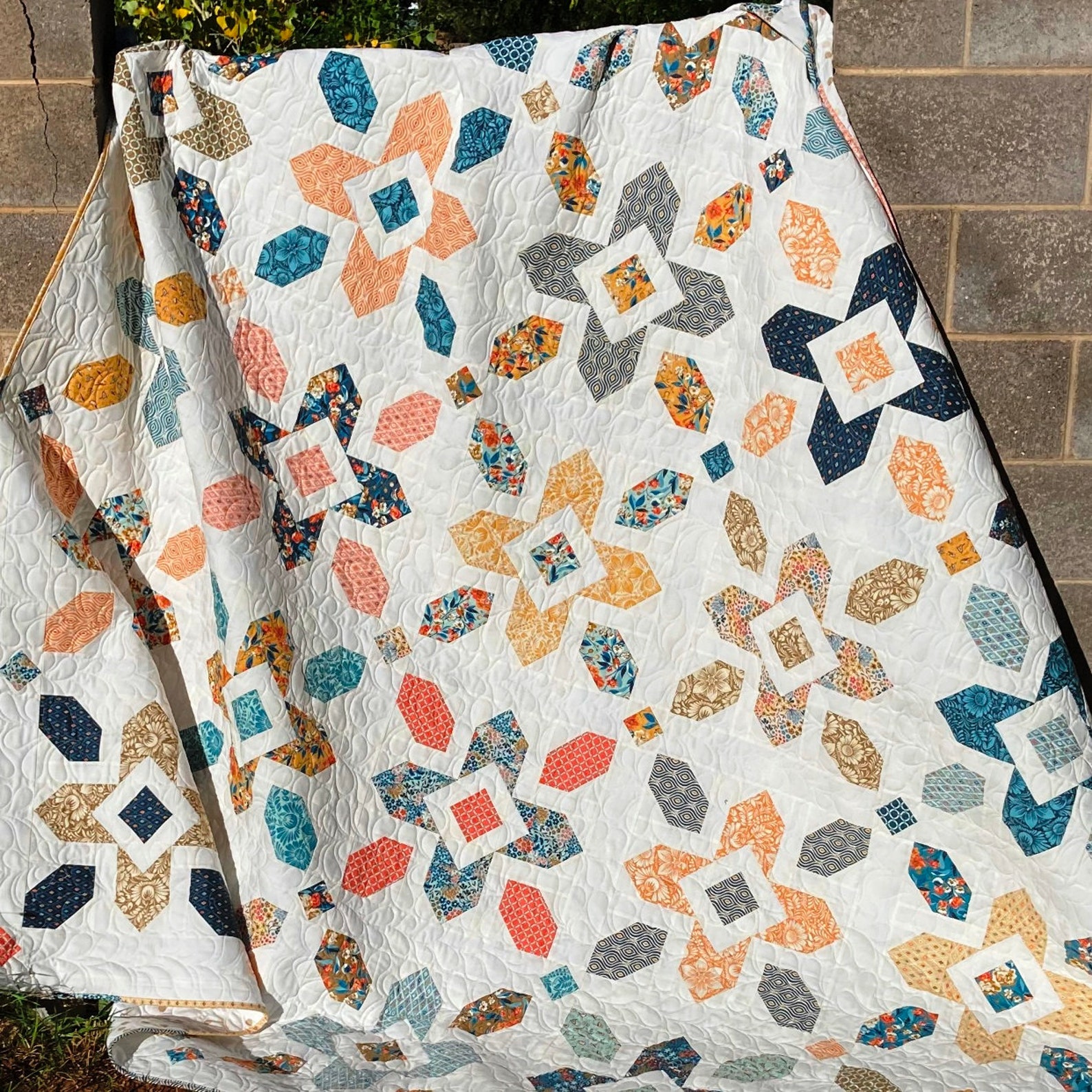 Crossing Paths PAPER Quilt Pattern Fat Quarter Friendly in 5 Size ...