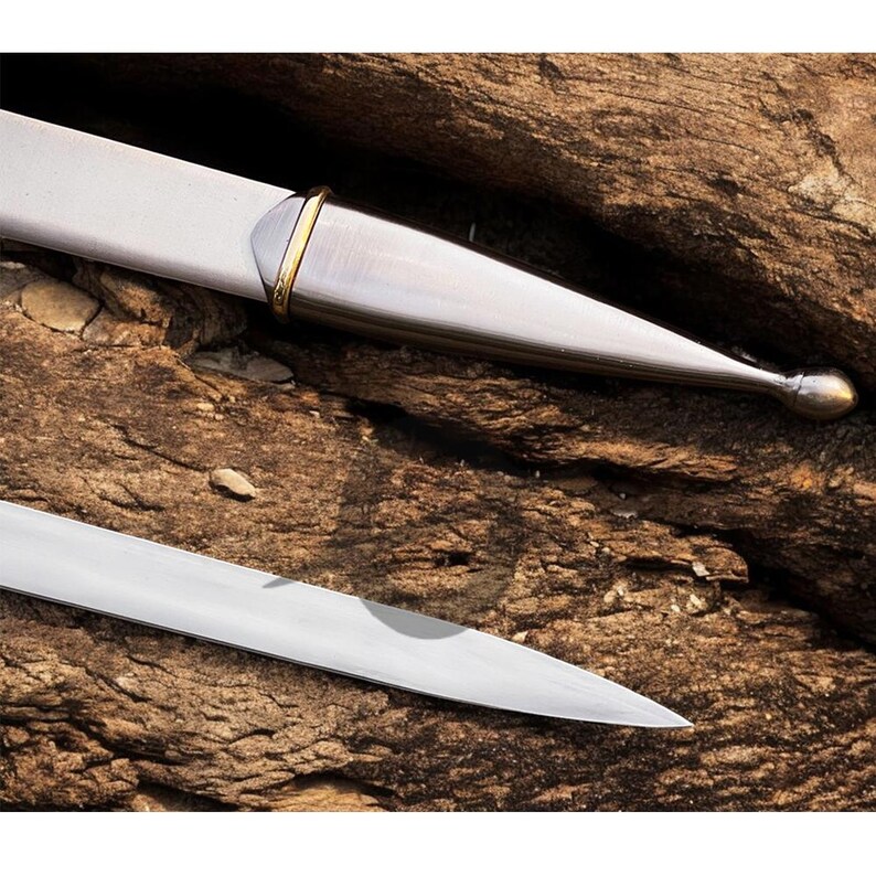 Handmade Glamdring Sword Replica, Lord of the Rings, Cosplay Prop - Etsy