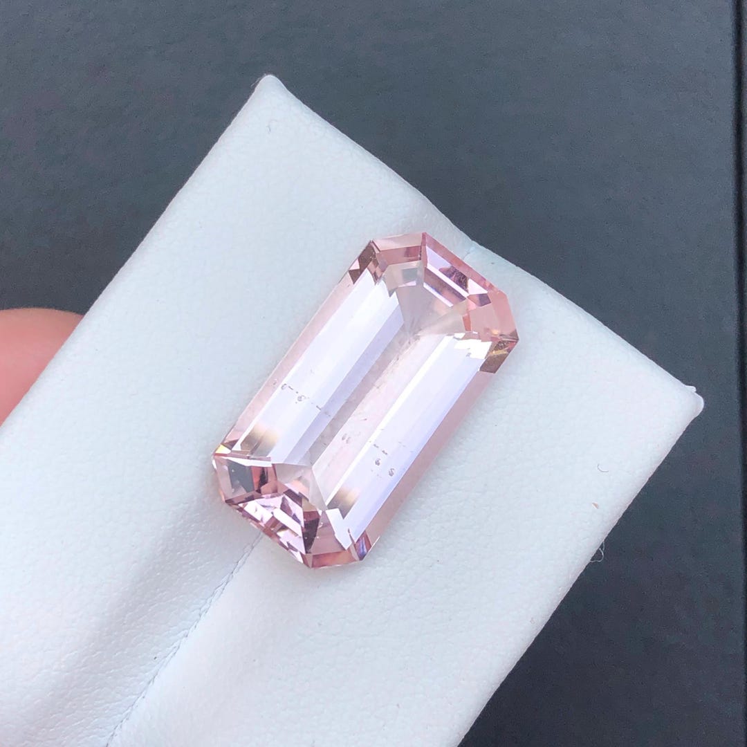11.85 Ct Natural Morganite Beryl Gemstone: Soft Pink Golden Octagon ...