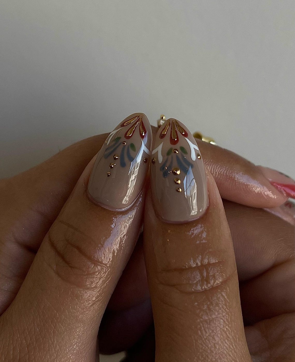Boho-chic Floral Press on Nails, Red and Gold Artistic Nails, Hand ...