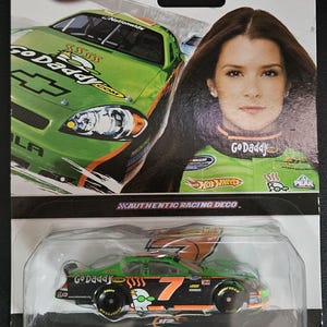 Danica Patrick Godaddy #7 Hot Wheels Die Cast - Etsy