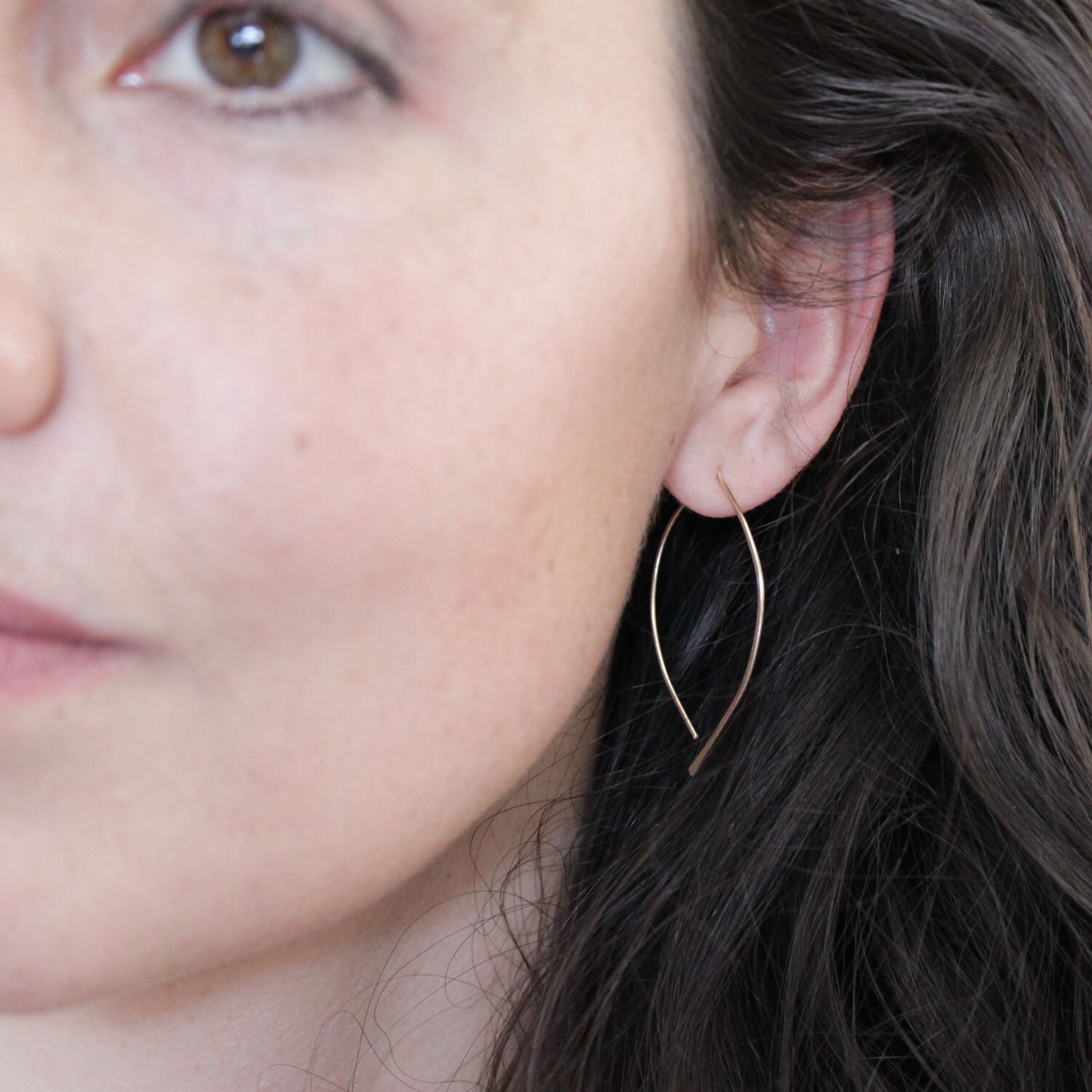 Minimalist Earrings Gold Open Hoop Earrings in Almond Shape - Etsy