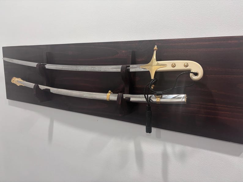 CUSTOMIZABLE Wall-mounted Sword Display for Military or Ceremonial ...