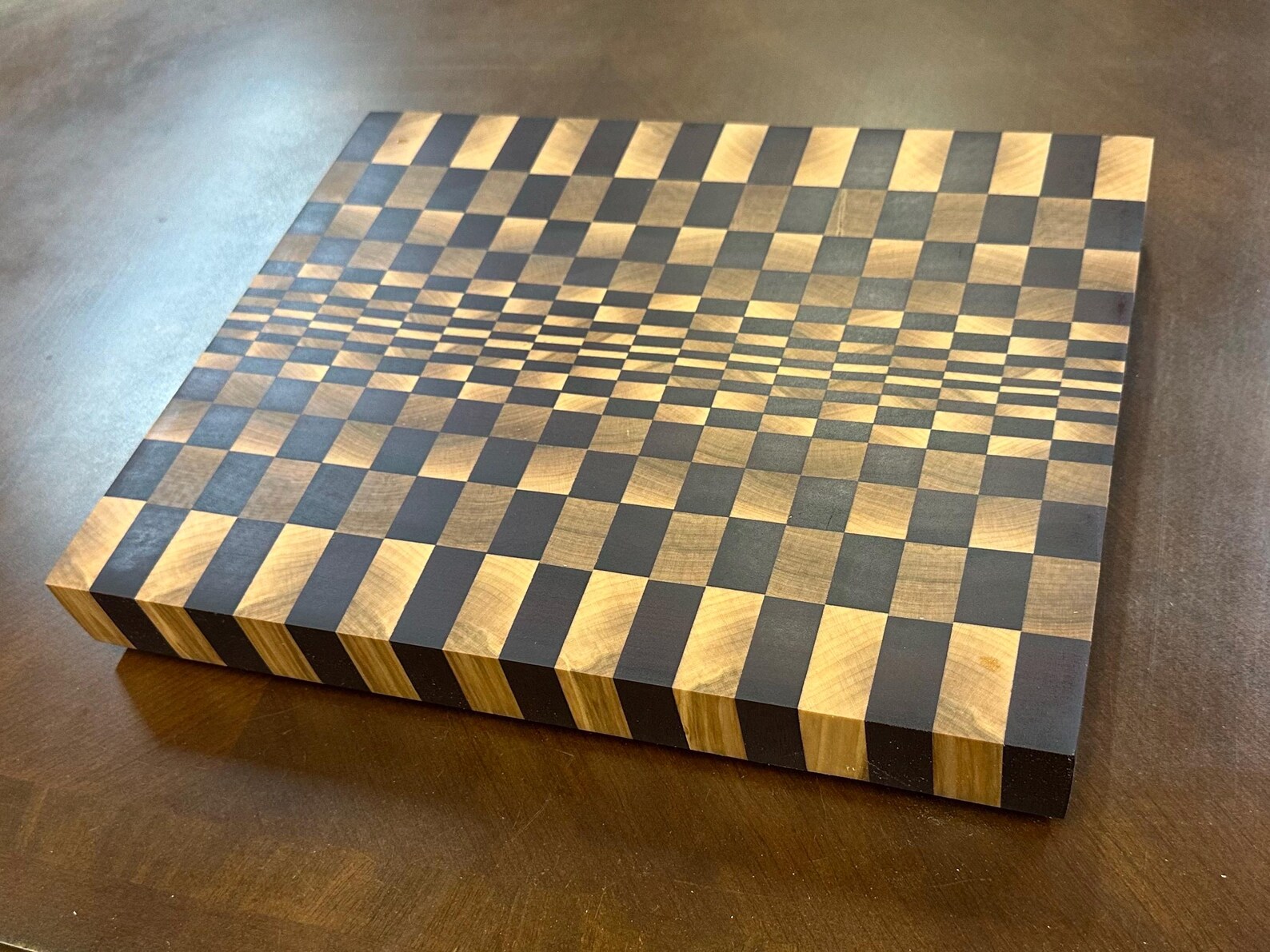 Handmade Purpleheart & Maple End Grain Cutting Board: Optical Illusion ...