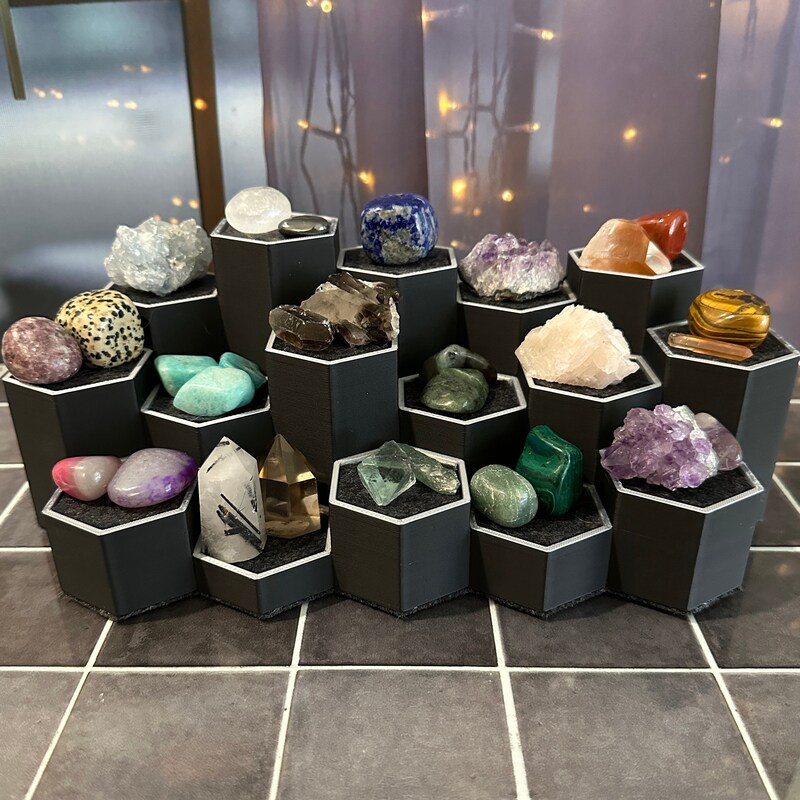 Crystal Shelf - Etsy