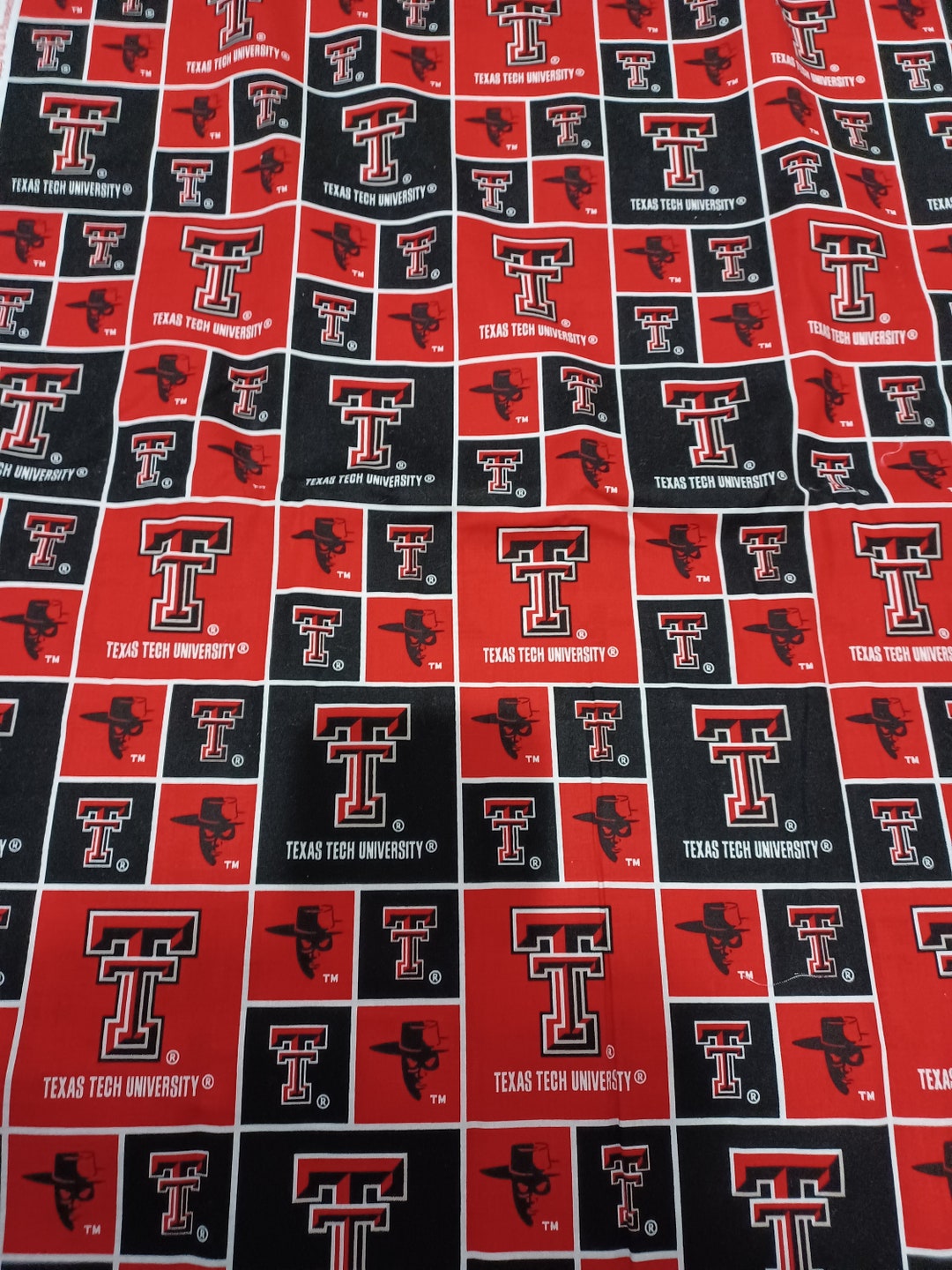 5 Yards of Texas Tech University Fabric Pattern TTU 020 Sykel Ent ...