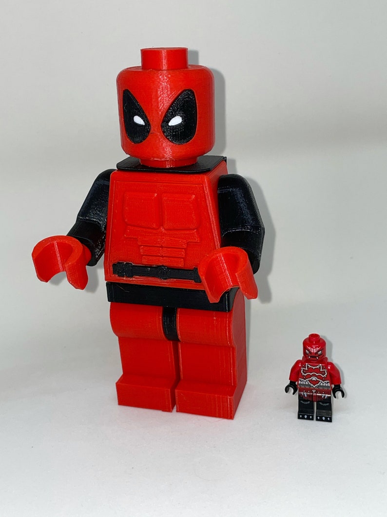 Minifigura LEGO Deadpool grande impresa en 3D - Etsy España