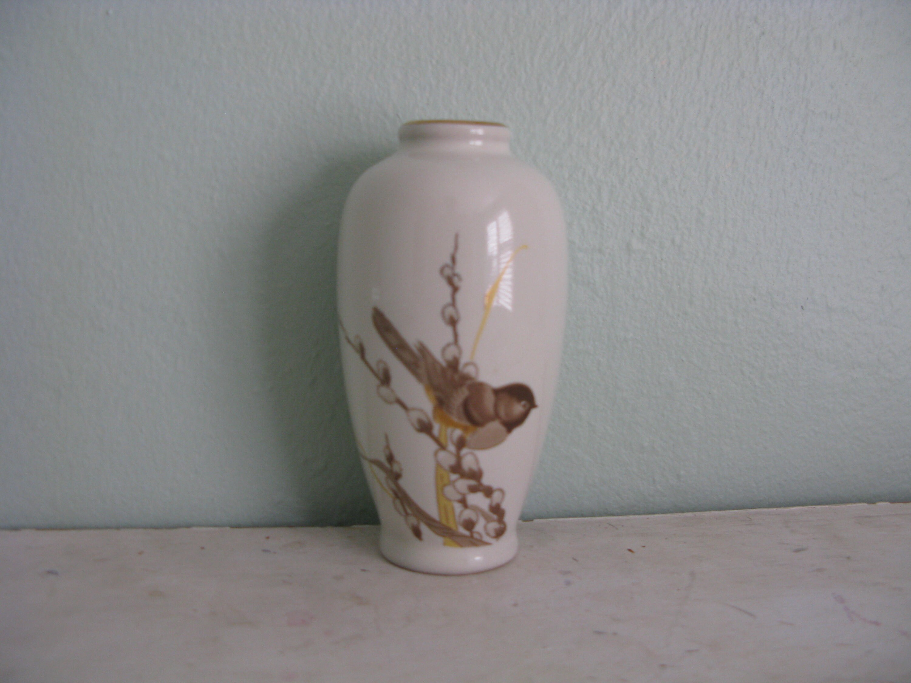 Vintage Otagiri Japan Chickadee Bud Vase, Gibson Greeting Cards Inc ...