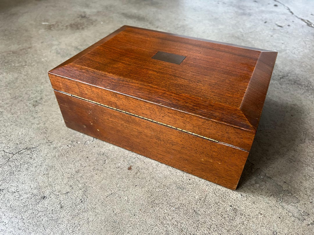 FOUND : Vintage Wood VALET JEWELRY Box - Walnut With White Glass ...