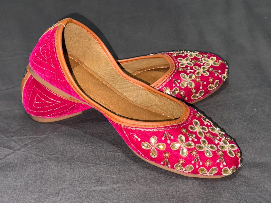 Handcrafted Women's Punjabi Jutti Sandal, Indian Footwear, Wedding ...