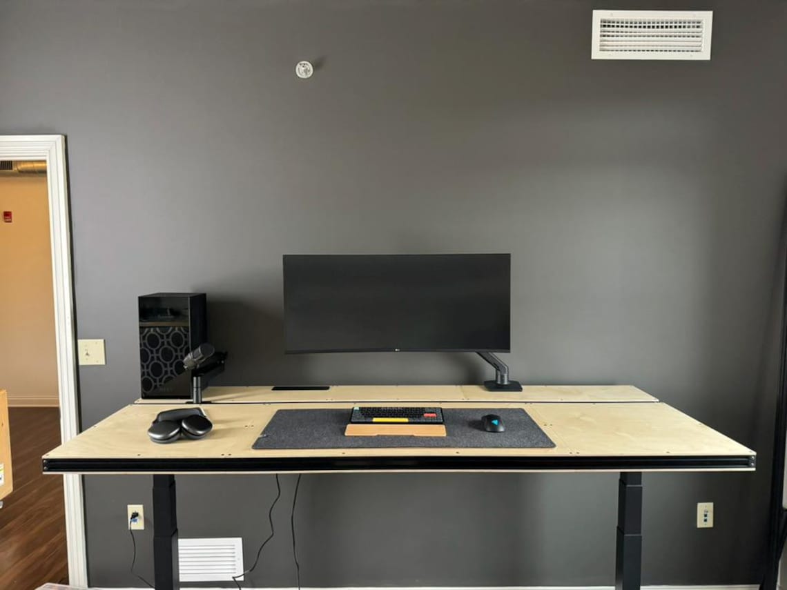 Modern Custom Desk – Wood and Aluminum V-slot Extrusion – Industrial ...