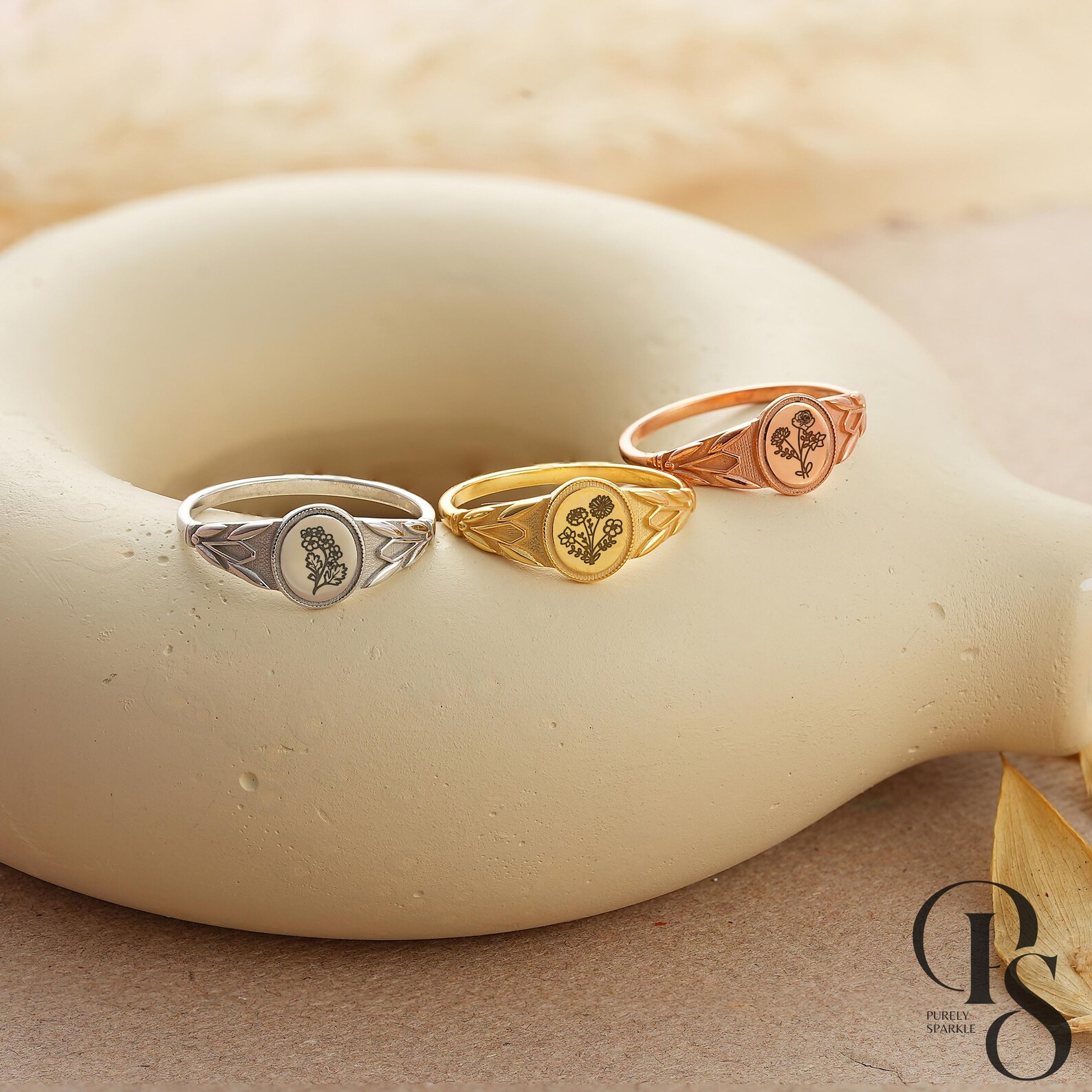Birth Flower Signet Ring, Birth Month Flowers Gifts,gift for Mom,custom ...