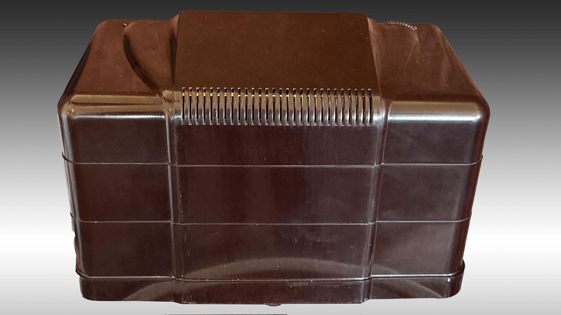 Tabletop Radio: 1946 Setchell Carlson Model 416 'frog Eyes' Up-cycled ...