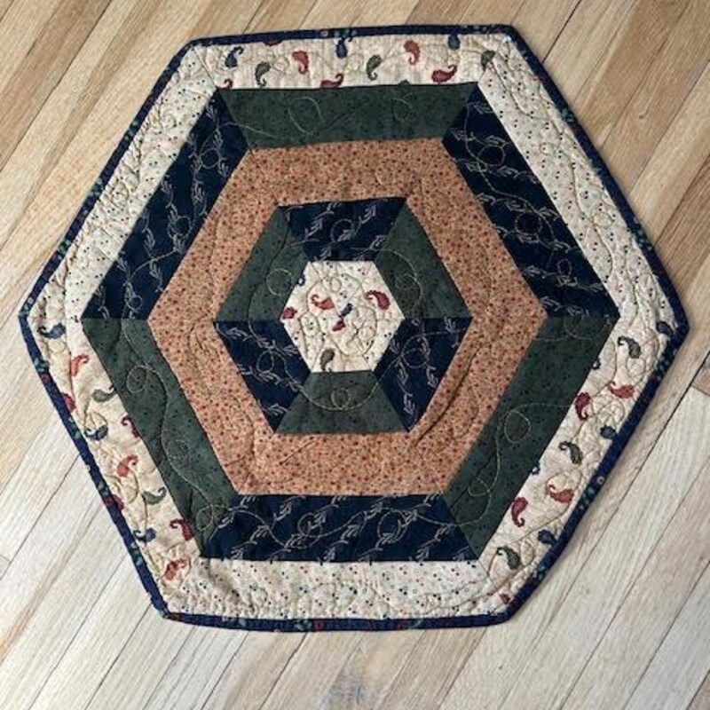 Octagon Table Topper - Etsy