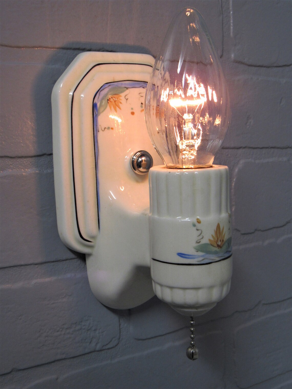 RARE Lotus Flower Vintage Art Deco Bathroom Wall Sconce, Vanity Light ...