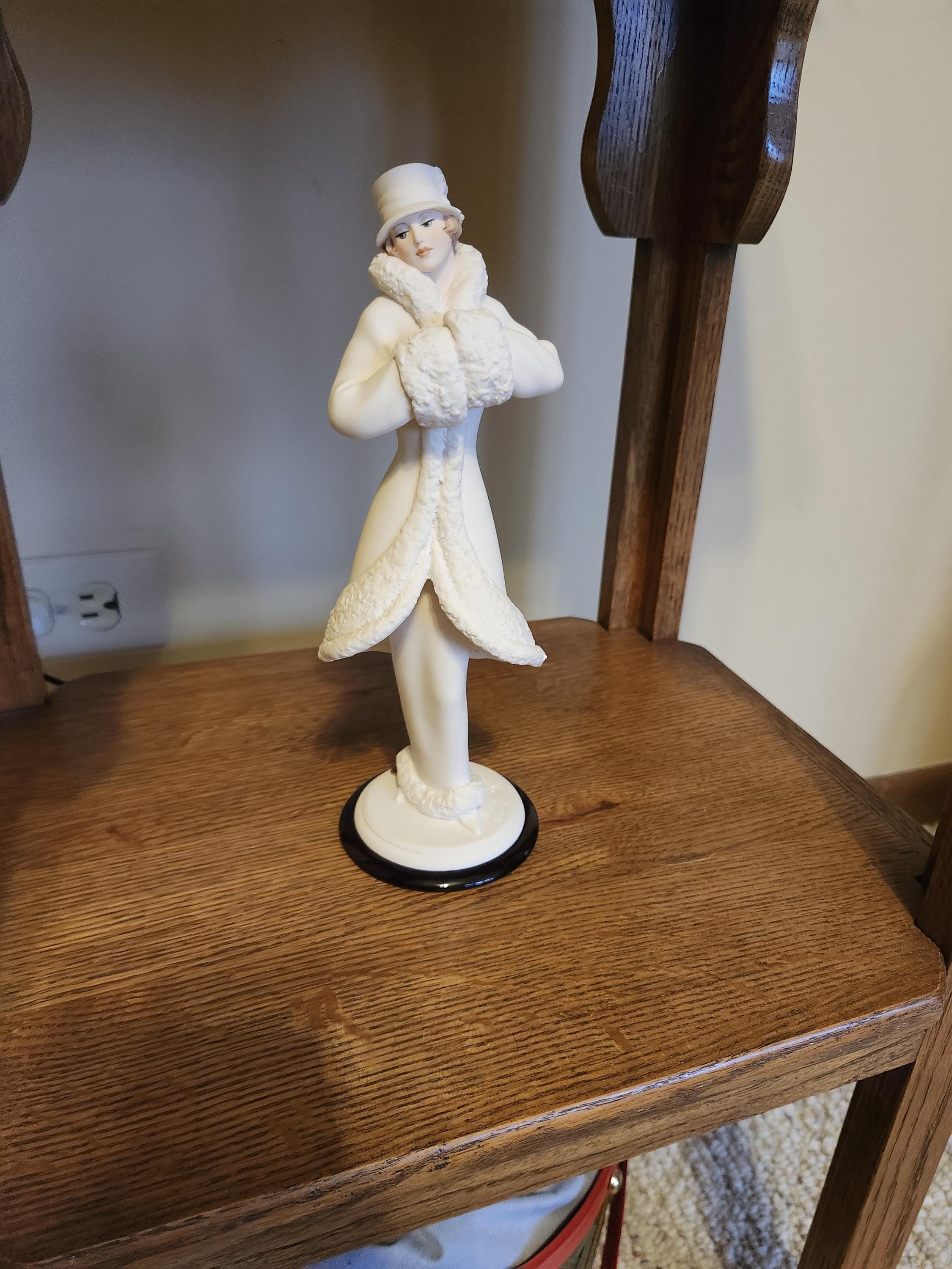 1973 Florence Giuseppe Armani Porcelain Figurine #2018F - Etsy
