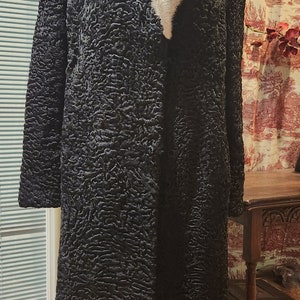 Vintage Label Carson Pirie Scott - Persian Lamb With Mink Collar Coat ...