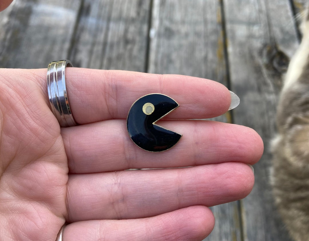 Black Pac Man Enamel Lapel Pin 1980s Vintage - Etsy