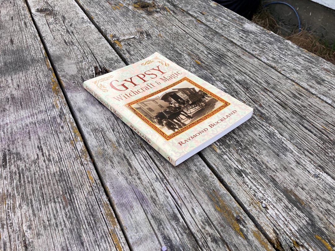 SIGNED Gypsy Witchcraft & Magic by Raymond Buckland 2001 Vintage Book ...