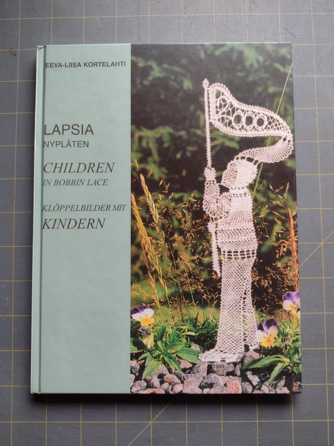 Lapsia Nypläten Children in Bobbin Lace Klöppelbilder Mit Kindern by ...