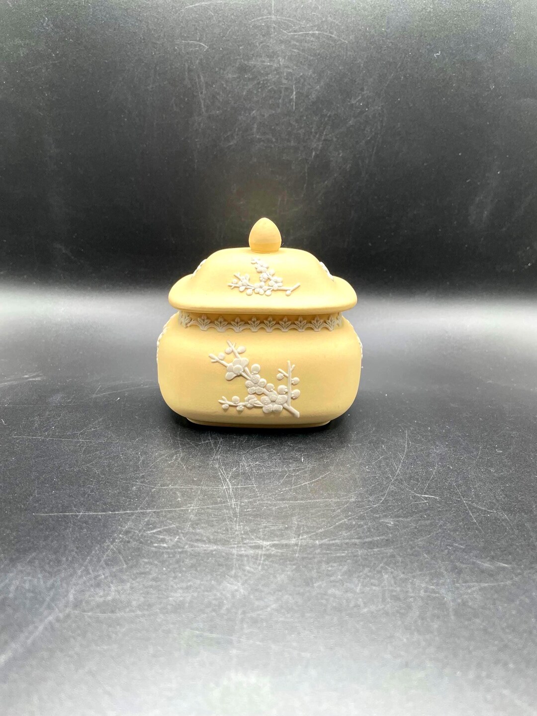 Wedgwood Jasperware Primrose Yellow Lidded Bowl, Prunus Bloom Pattern ...