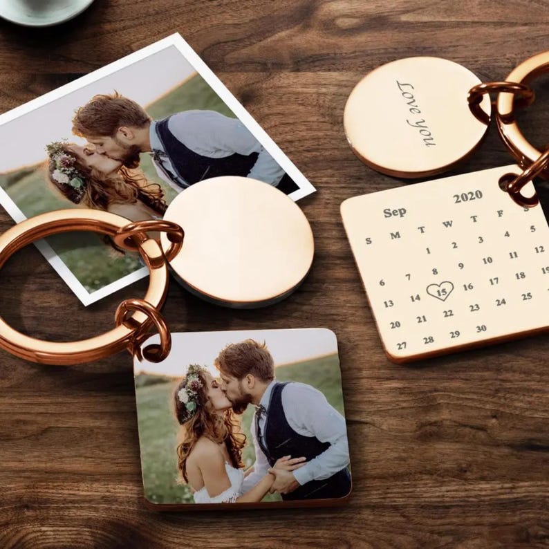 Custom Calendar Key Ring With Laser Engravings and Photo, Cute Couple ...