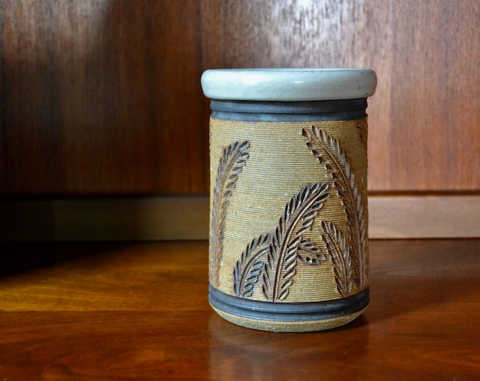 Vintage Meredith Cooke Studio Pottery Vase / Earthy Leaf Pottery Decor ...
